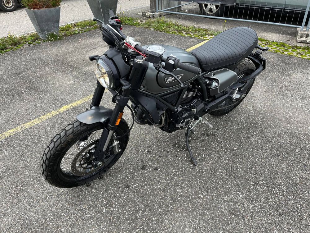 DUCATI Scramb. Nightshift 800cc | Kaufen auf Ricardo