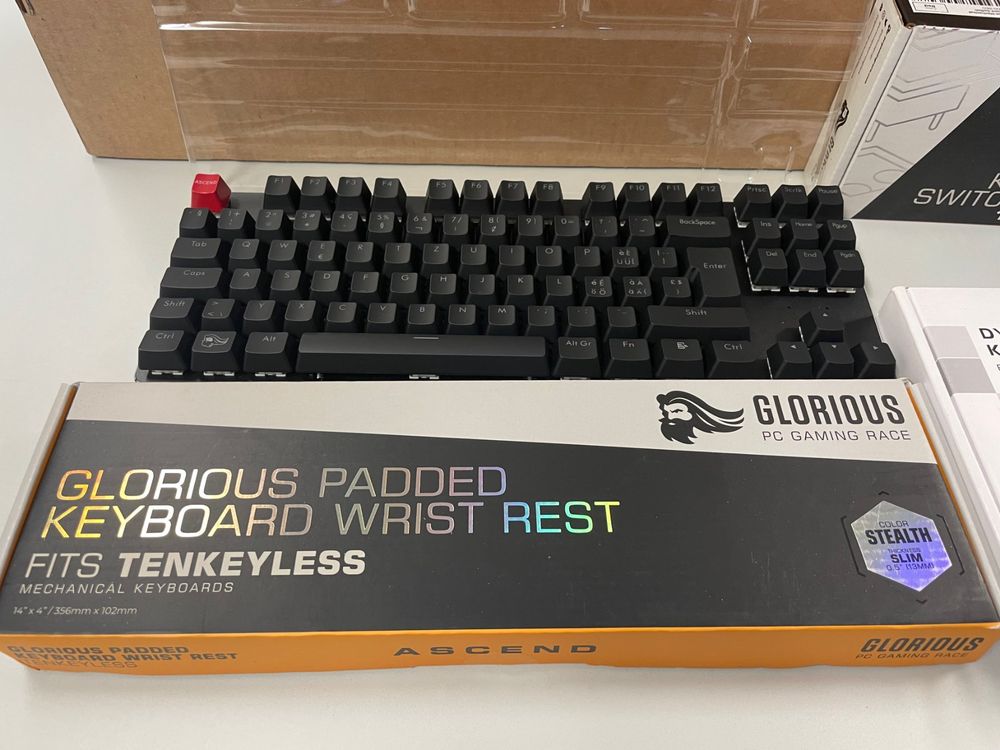 The Glorious GMMK ISO Barebone Keyboard | Kaufen auf Ricardo