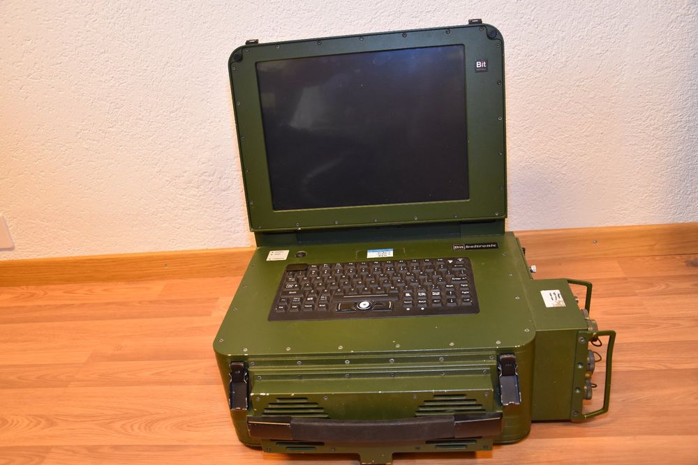 Militär Computer Laptop RAF Armee Beltronic | Kaufen auf Ricardo