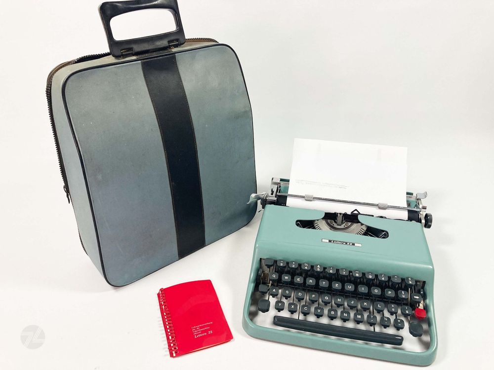 Olivetti Lettera 22 Schreibmaschine Vintage Typewriter 1950s | Kaufen auf Ricardo