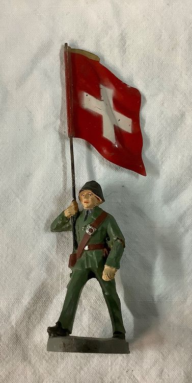 ELASTOLIN-FIGUR SCHWEIZER ARMEE FAHNENTRÄGER AB 1.- | Kaufen auf Ricardo