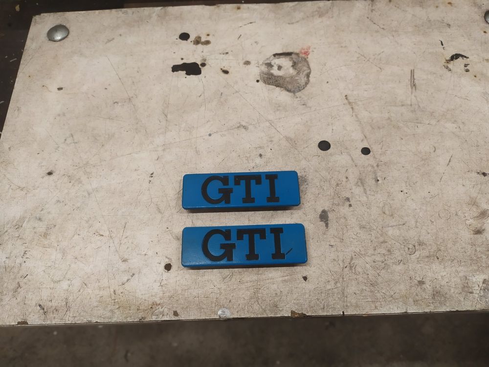 VW Golf 2 MK2 GTI emblem logo Seite blau | Kaufen auf Ricardo