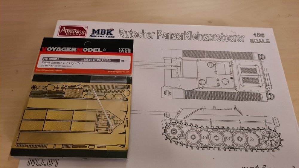 1:35 E-5 Rutscher Kleinpanzer + Voyager PE - Amusing Hobby | Kaufen auf ...