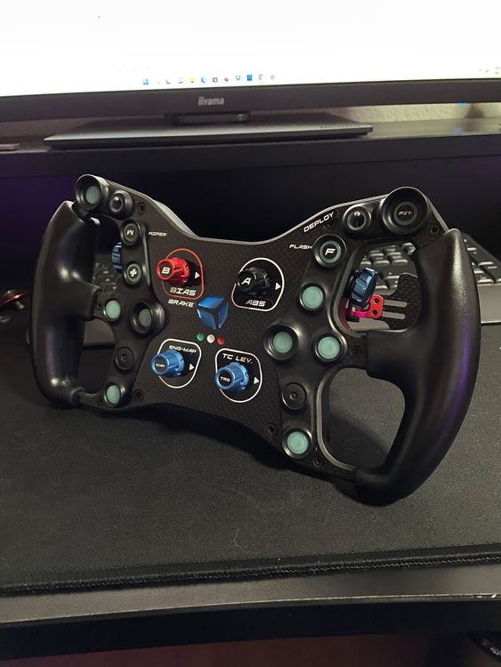 Cube Controls Formula Sport Sim Racing Lenkrad | Acheter sur Ricardo