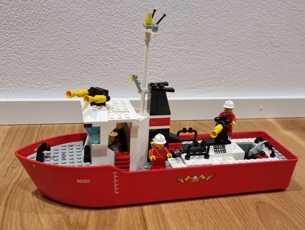 LEGO 4020 Fire Fighting Boat | Kaufen auf Ricardo