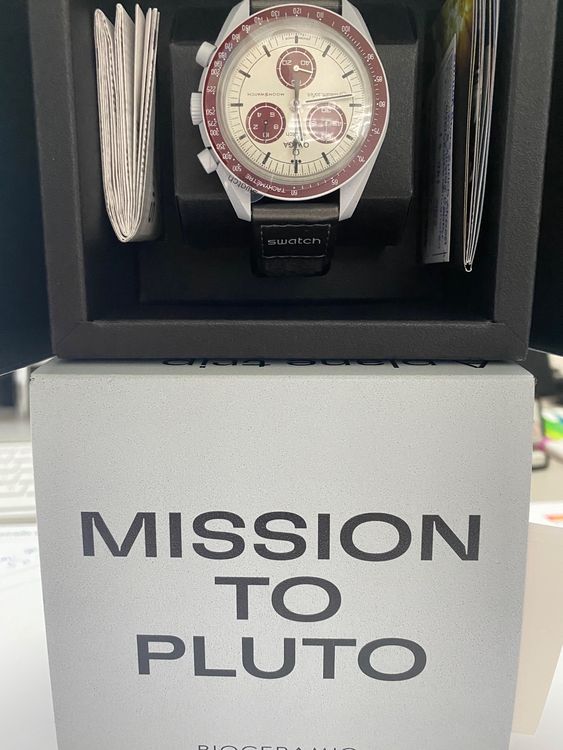 Swatch Mission To Pluto Bioceramic Moonswatch | Kaufen auf Ricardo