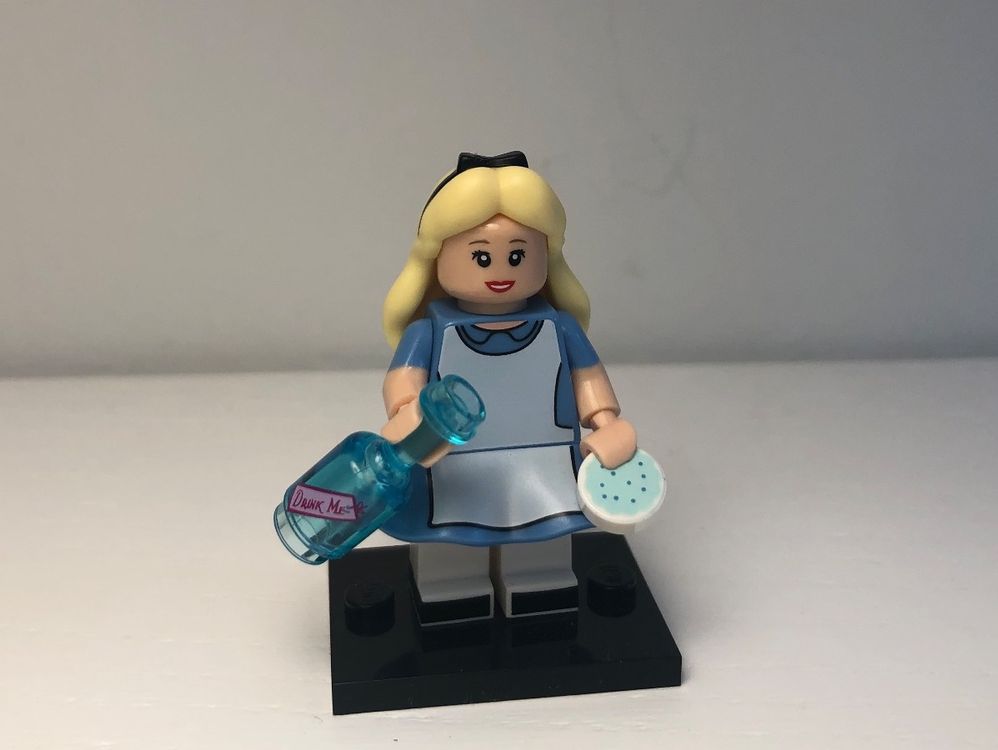 Lego Minifigures: Alice in Wonderland | Kaufen auf Ricardo