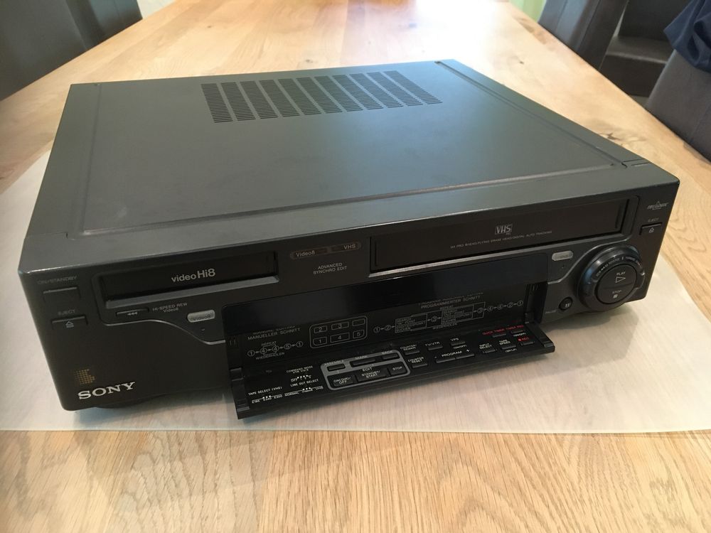 VHS- Hi8 Kombigerät Sony EV-T1 | Acheter sur Ricardo