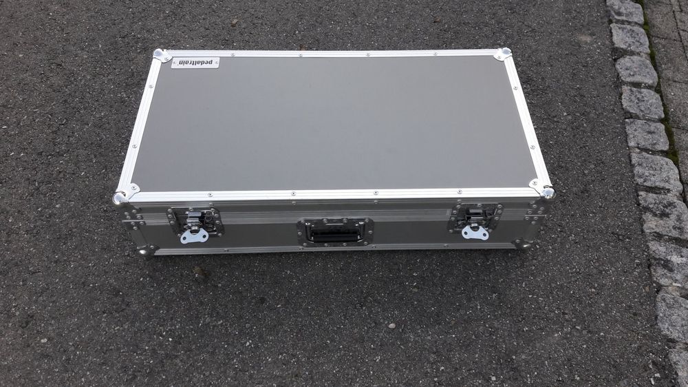 Pedalboard mit Case Marke PSG | Acheter sur Ricardo
