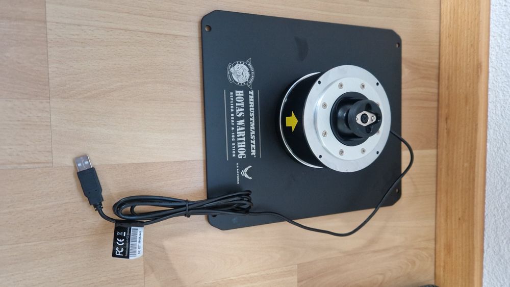 THRUSTMASTER Hotas Warthog Base | Acheter sur Ricardo
