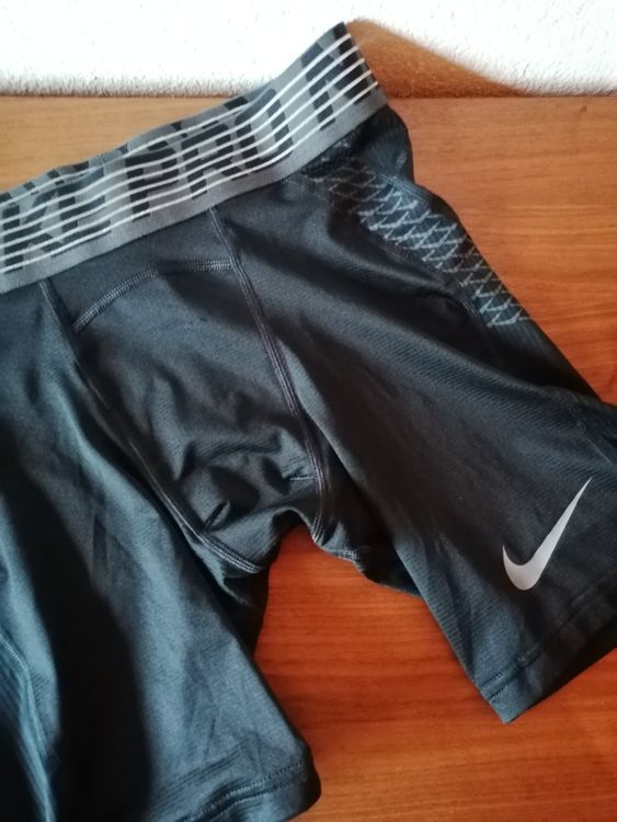 Nike Pro Hypercool Compression | Kaufen auf Ricardo
