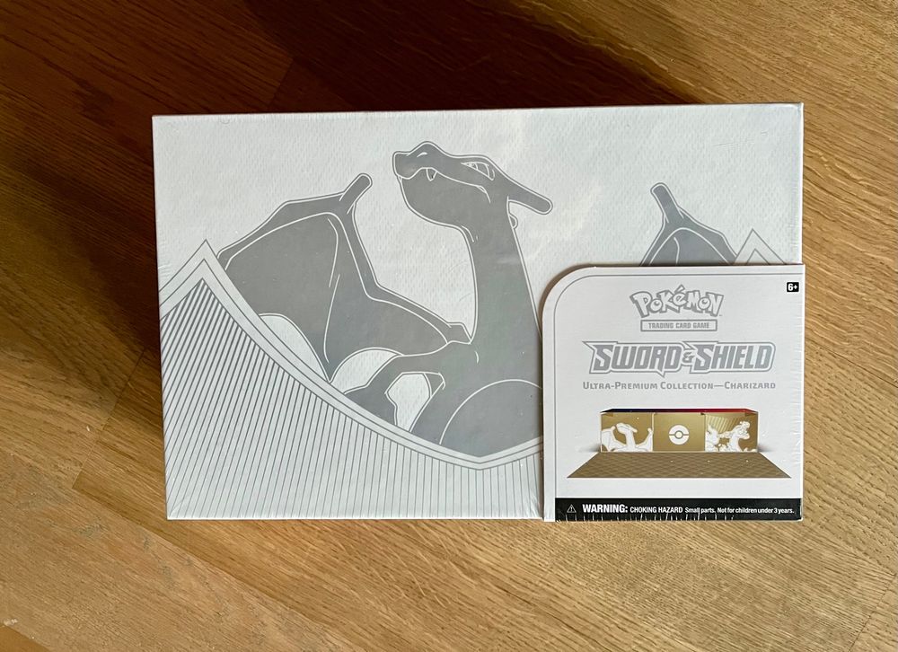 Sword & Shield Ultra-Premium Collection—Charizard | Acheter sur Ricardo