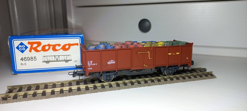 Roco 46985 BLS Güterwagen Typ E mit Fassladung H0 1:87 NEU | Acheter ...