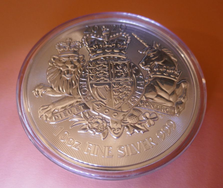 10 (zehn) oz. Silbermünze 999 Serie Royal Arms 2020 | Kaufen auf Ricardo