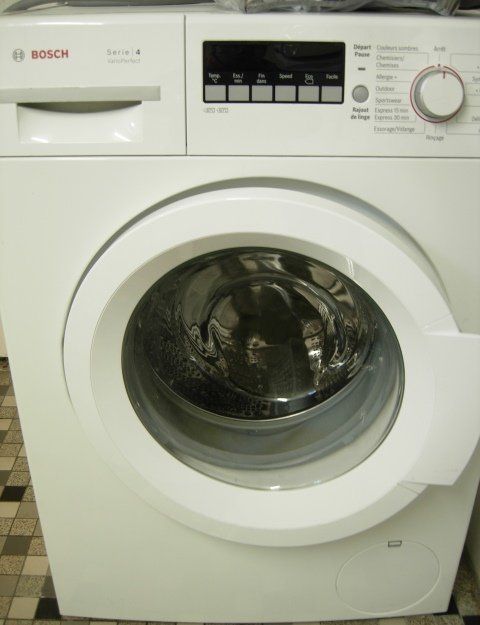 Bosch Waschmaschine VarioPerfect Serie 4 | Kaufen auf Ricardo