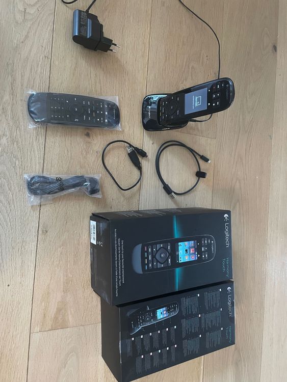 Télécommande Harmony Touch Logitech | Kaufen auf Ricardo