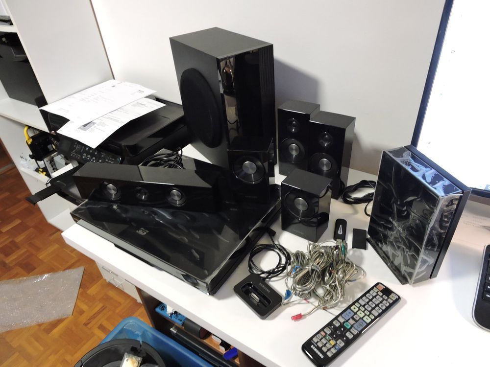 Samsung HT-D5500 3D Blue Ray Player mit Wirless SWA-5000 | Kaufen auf ...