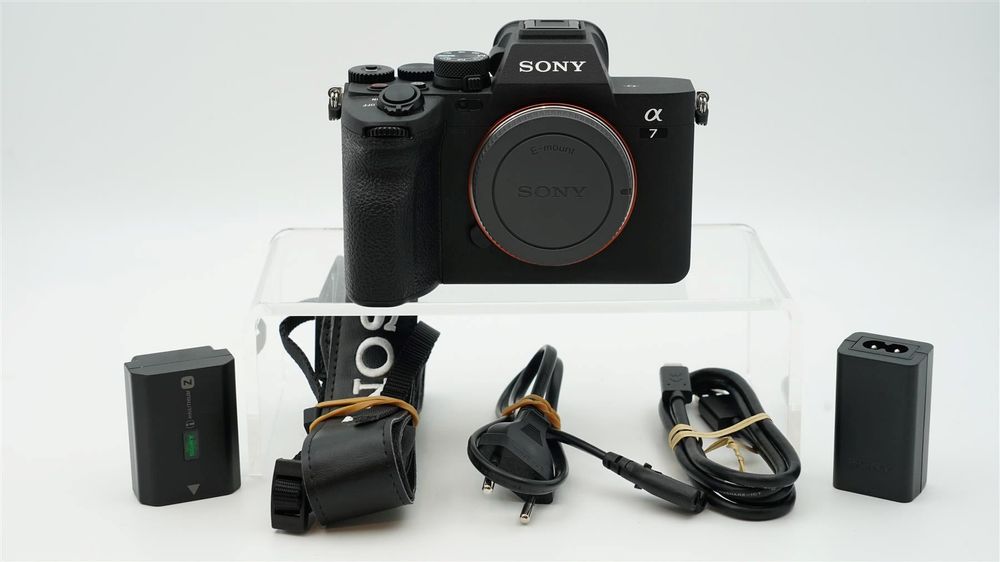Sony ILCE-7M4 Body nur 688 Auslösungen | Kaufen auf Ricardo