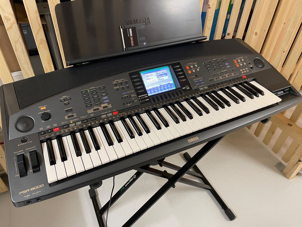 Yamaha PSR-8000 Keyboard in Top Zustand | Kaufen auf Ricardo
