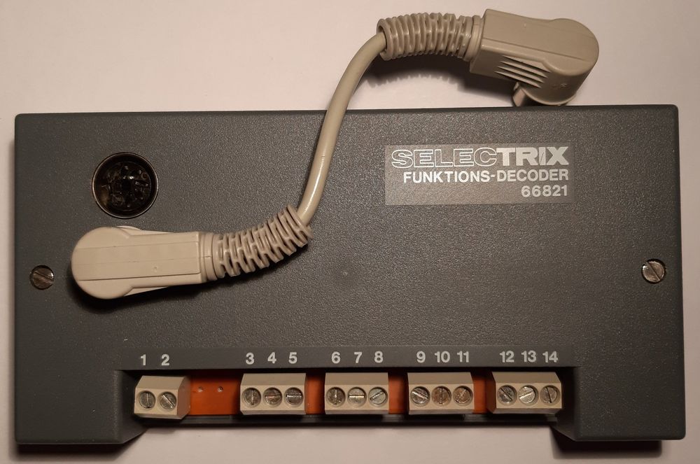 Selectrix Funktionsdecoder 66821 gebraucht | Kaufen auf Ricardo