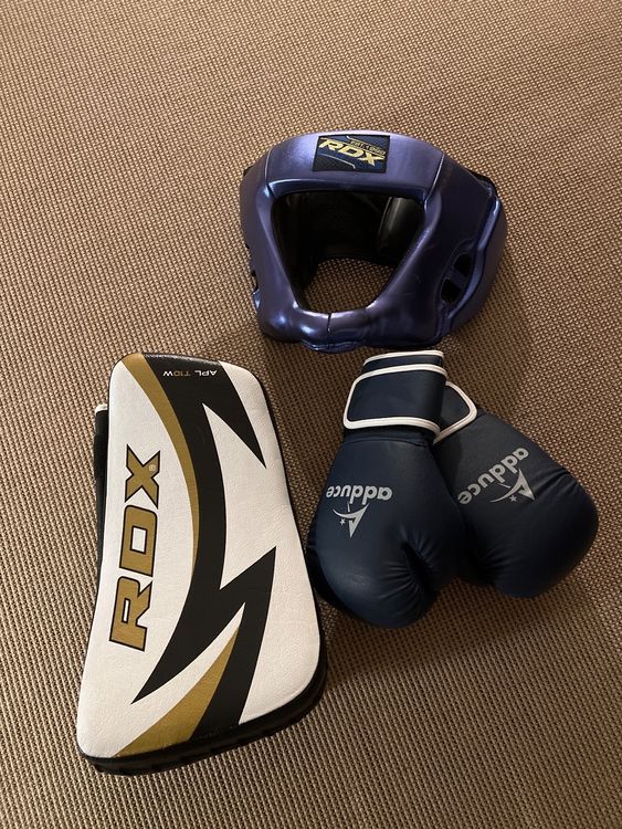 Box set für Kinder Kickbox Boxhandschuhe | Kaufen auf Ricardo