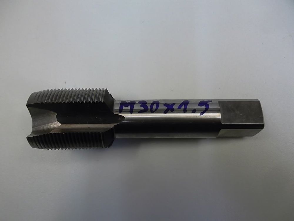 Gewindebohrer M30x1.5 (neu) | Kaufen auf Ricardo
