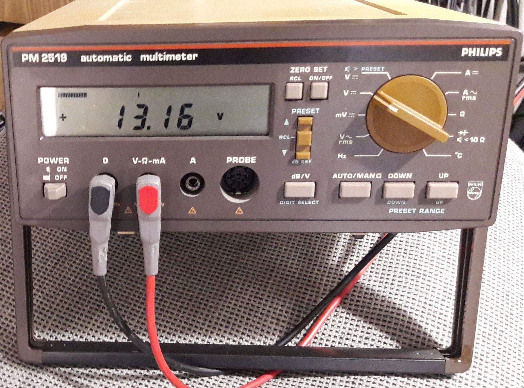 Philips PM2519 Digital Multimeter | Kaufen auf Ricardo