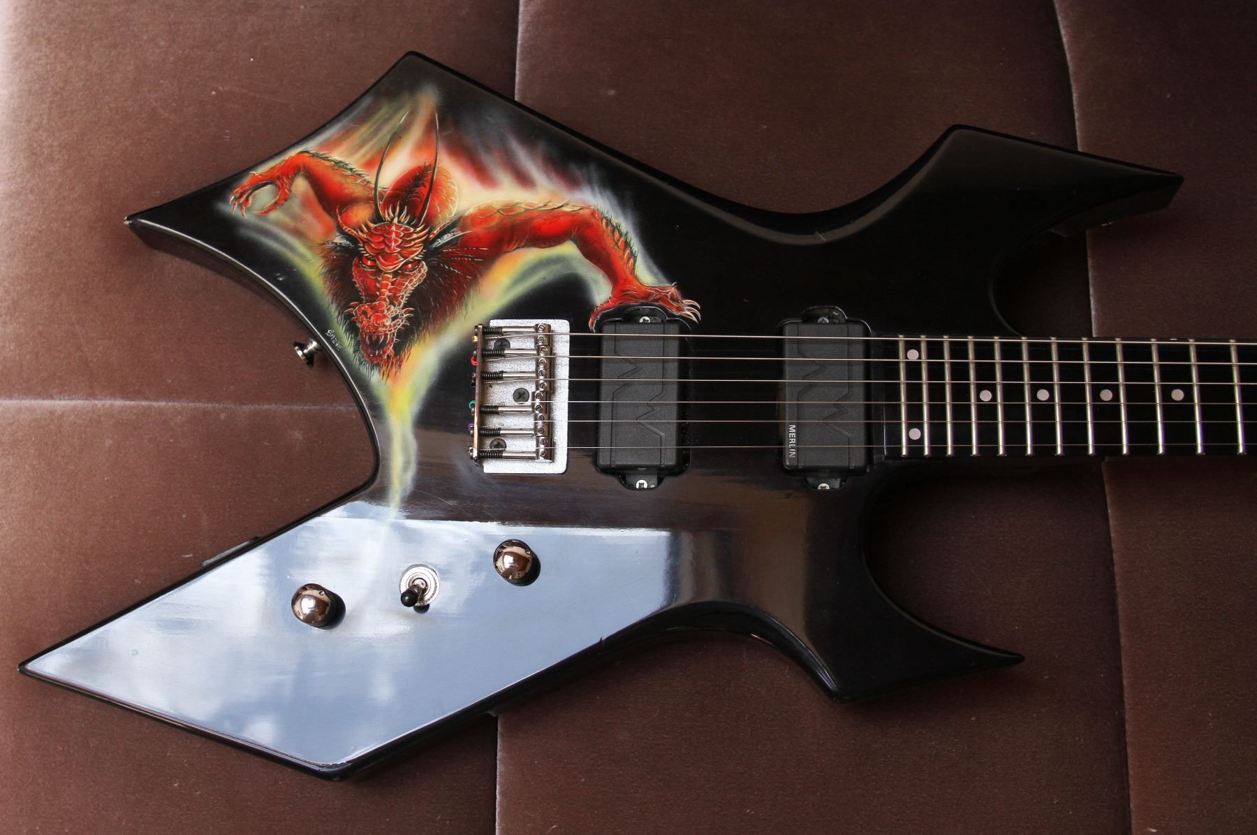 Ran Custom made Warlock guitar kaufen auf Ricardo