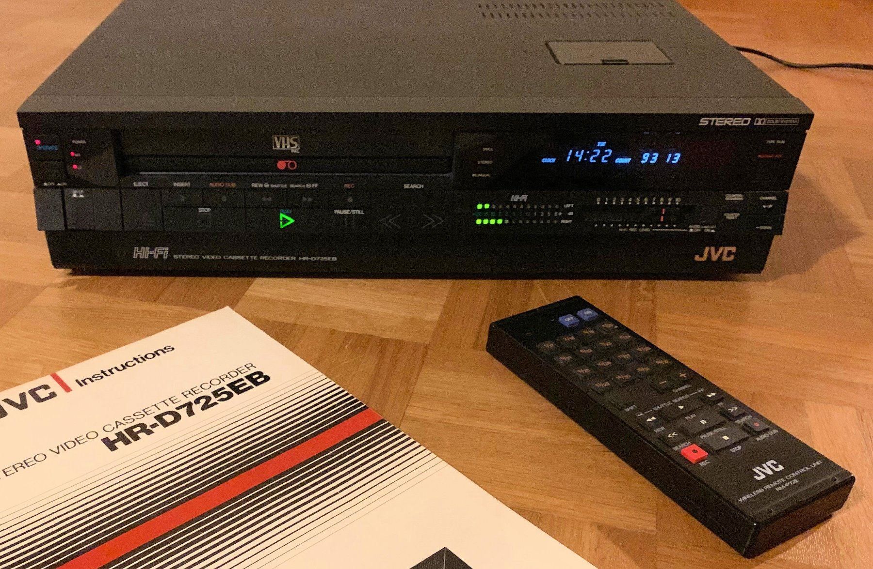 Hi-Fi Stereo VHS Recorder JVC HR-D725EB kaufen auf Ricardo