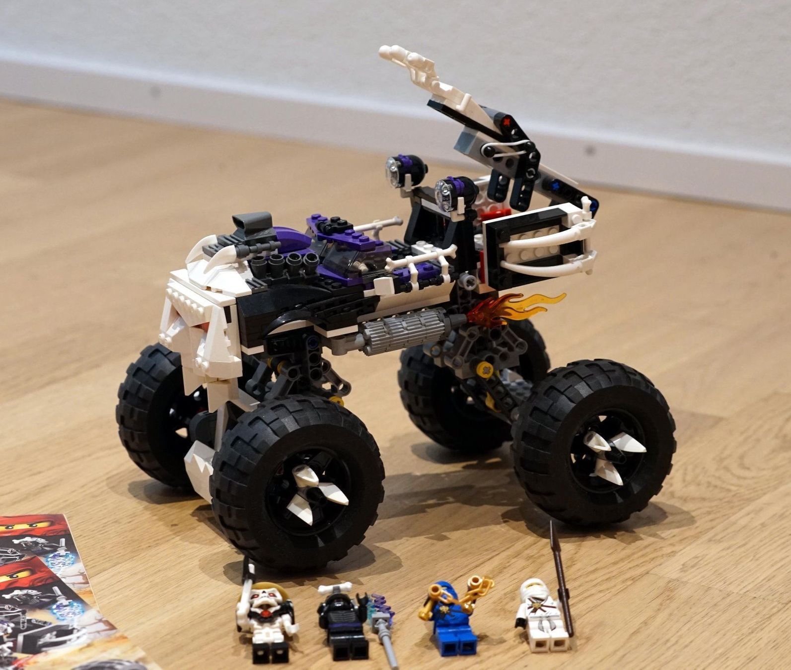 Lego 2506, Ninjago Skull Truck | Kaufen auf Ricardo