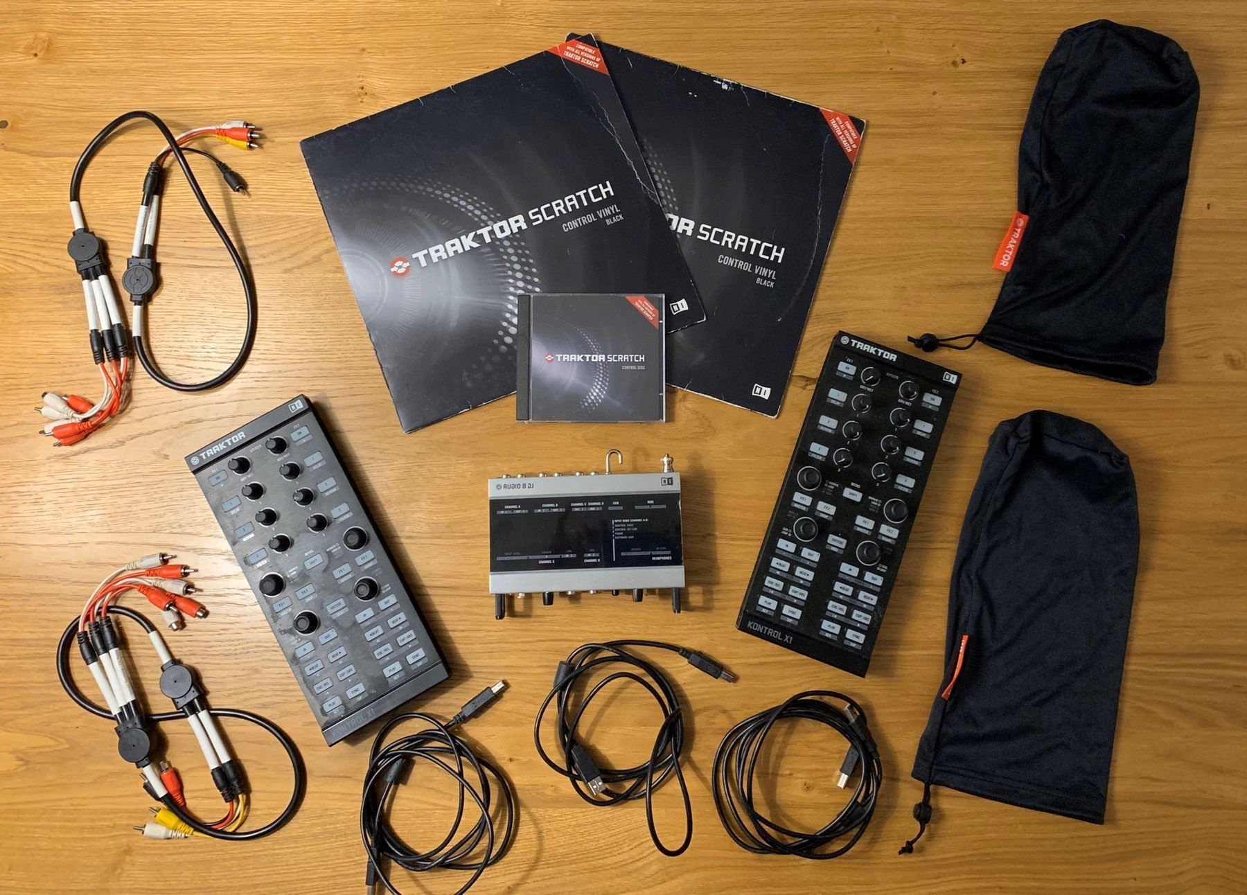 Traktor AUDIO 8 DJ & 2x KONTROL X1 kaufen auf Ricardo