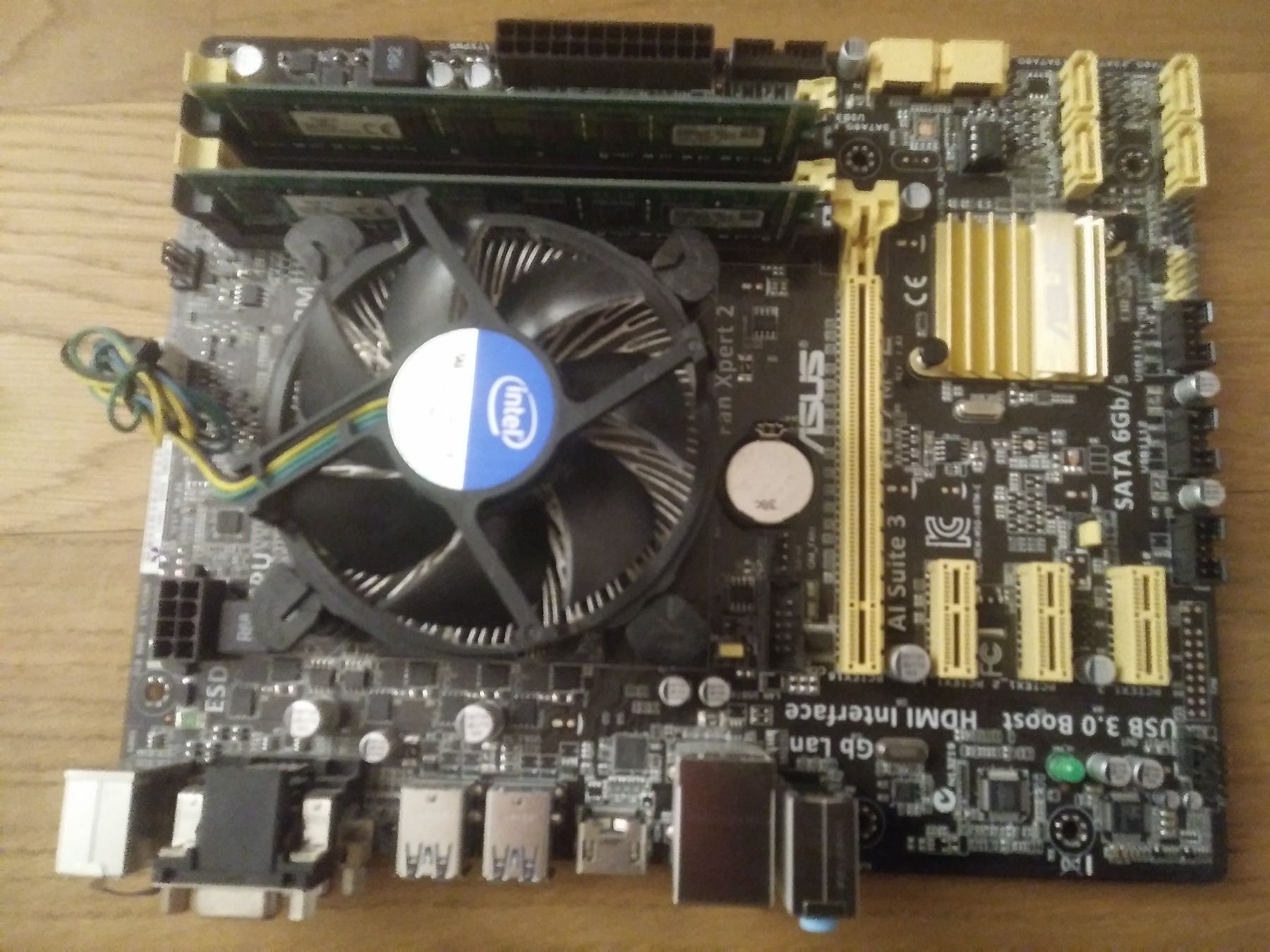 Intel Core i7-4770 auf Asus Mainboard kaufen auf Ricardo