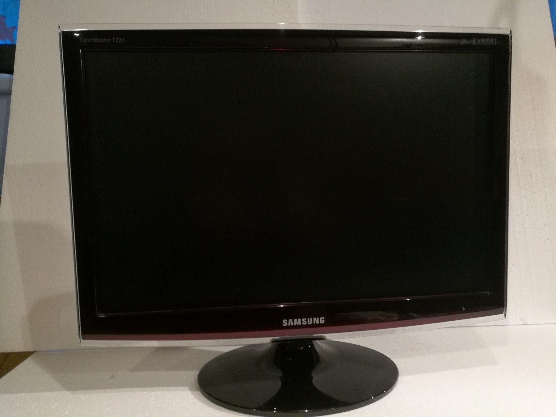 Samsung Monitor Syncmaster T220 | Kaufen auf Ricardo