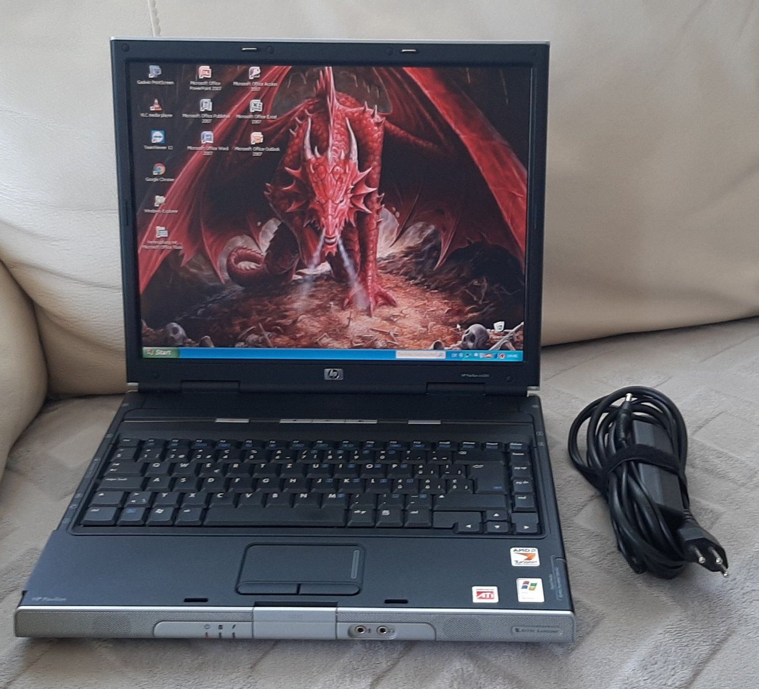 HP Pavilion ze2000 XP SP3 & OFFICE 2007 | Kaufen auf Ricardo