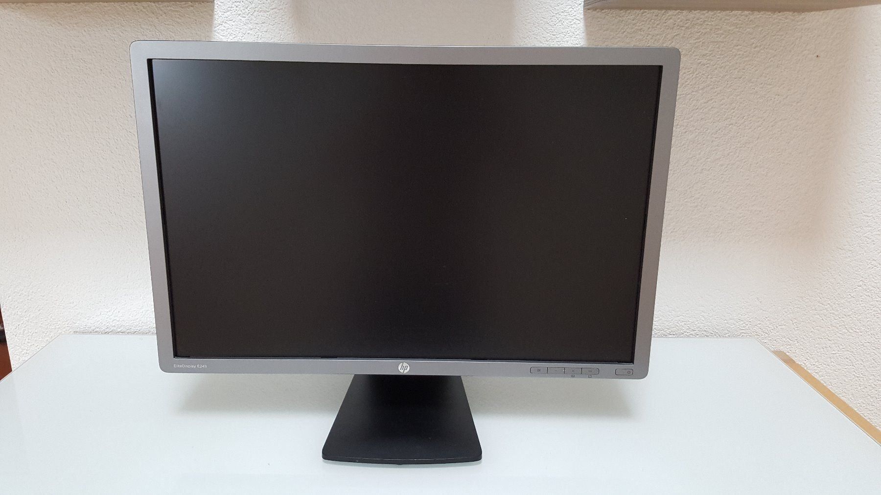 HP EliteDisplay E241i kaufen auf Ricardo