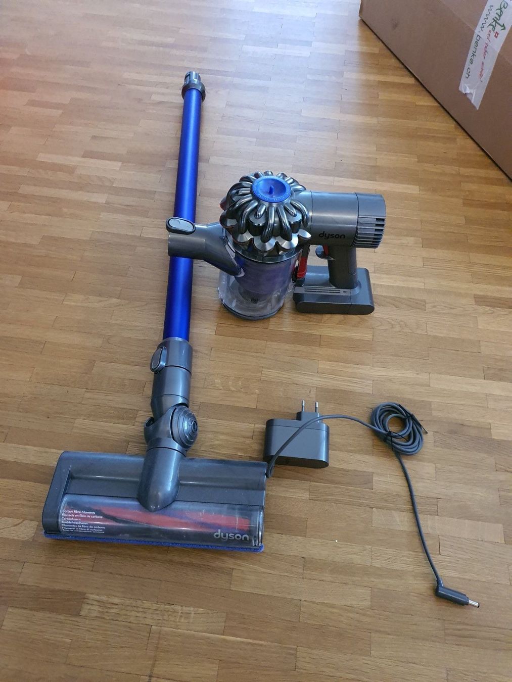 Dyson DC62 Akkustaubsauger acheter sur Ricardo