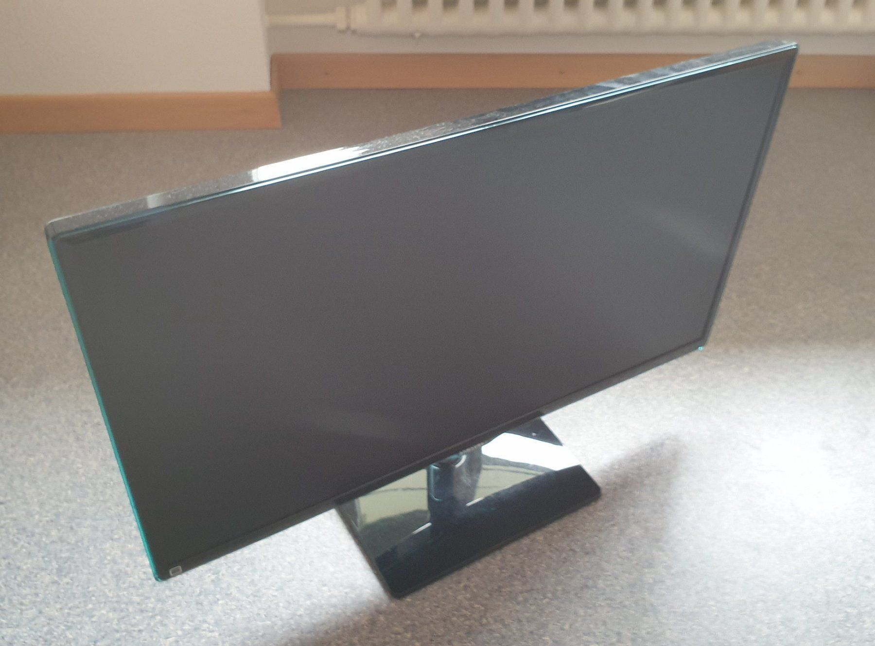SAMSUNG Full HD Monitor 27" (S27D390H) | Kaufen auf Ricardo