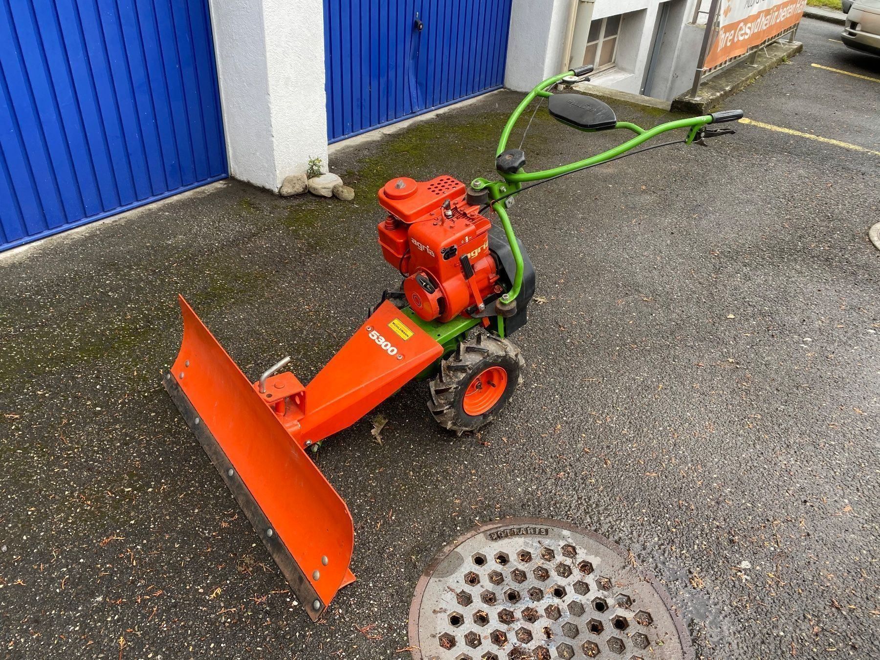 Balkenmäher Agria 5300 mit Schneepflug | Kaufen auf Ricardo