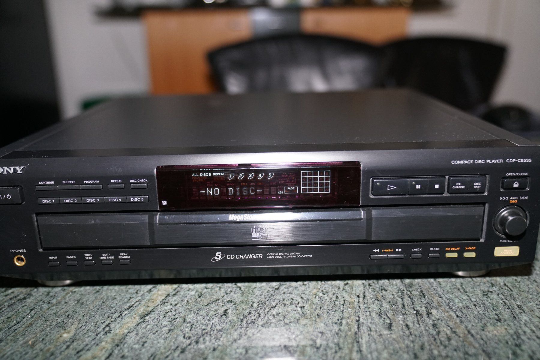 Sony CDP-CE535 5-Fach CD Wechsler | Kaufen auf Ricardo