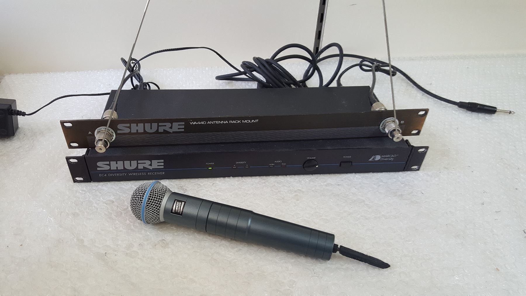 Beta 58 + SHURE EC4 Diversity Wireless kaufen auf Ricardo